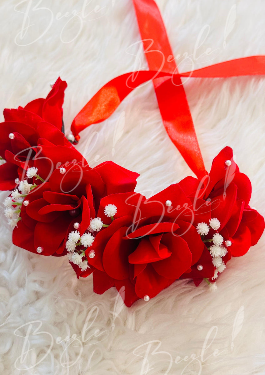 The Red Rose Attractive Gajray With White Flowers – Beezle Store